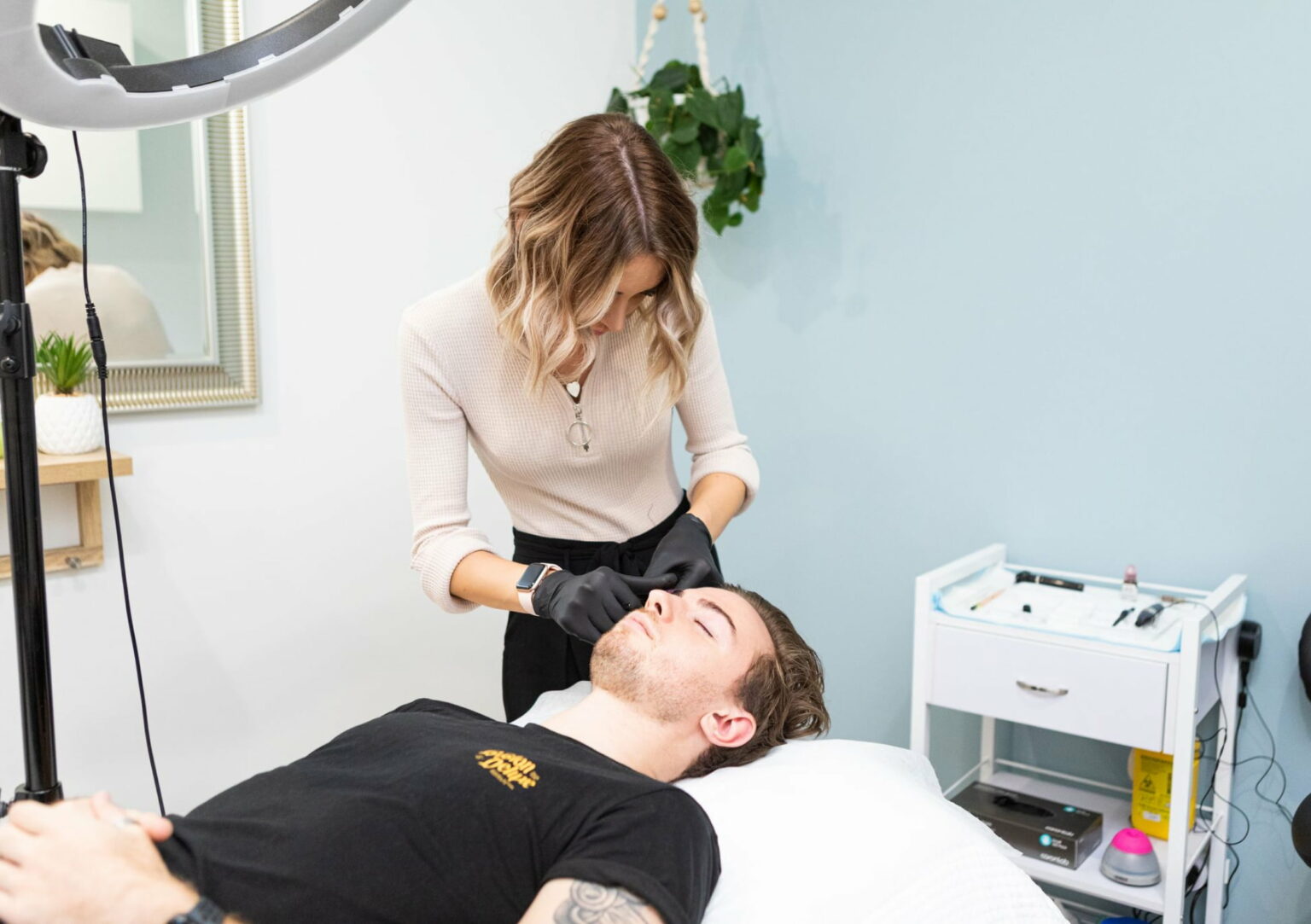 Signature Cosmetics & Beauty | Beauty Clinic Sunshine Coast